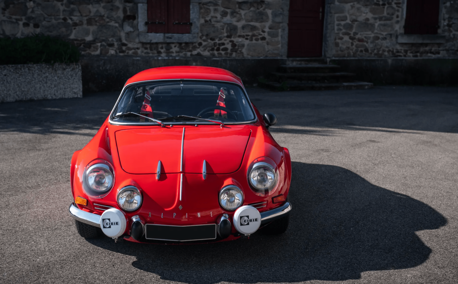 Alpine A110 1600 SC : un rare exemplaire "Rouge Corail" à vendre estimé ...