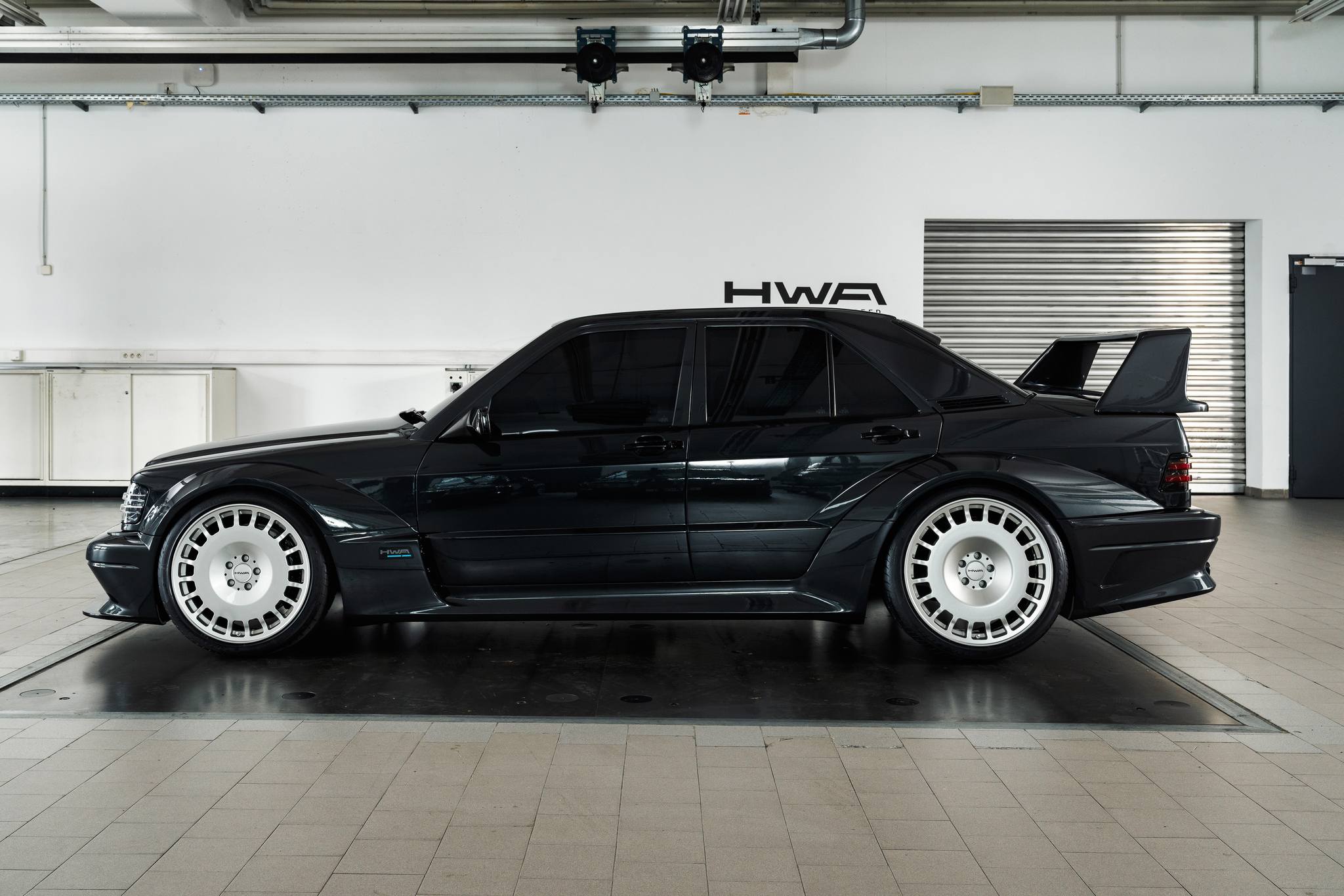 HWA Evo : restomod de la Mercedes-Benz 190 E "à la sauce DTM" - Les Voitures