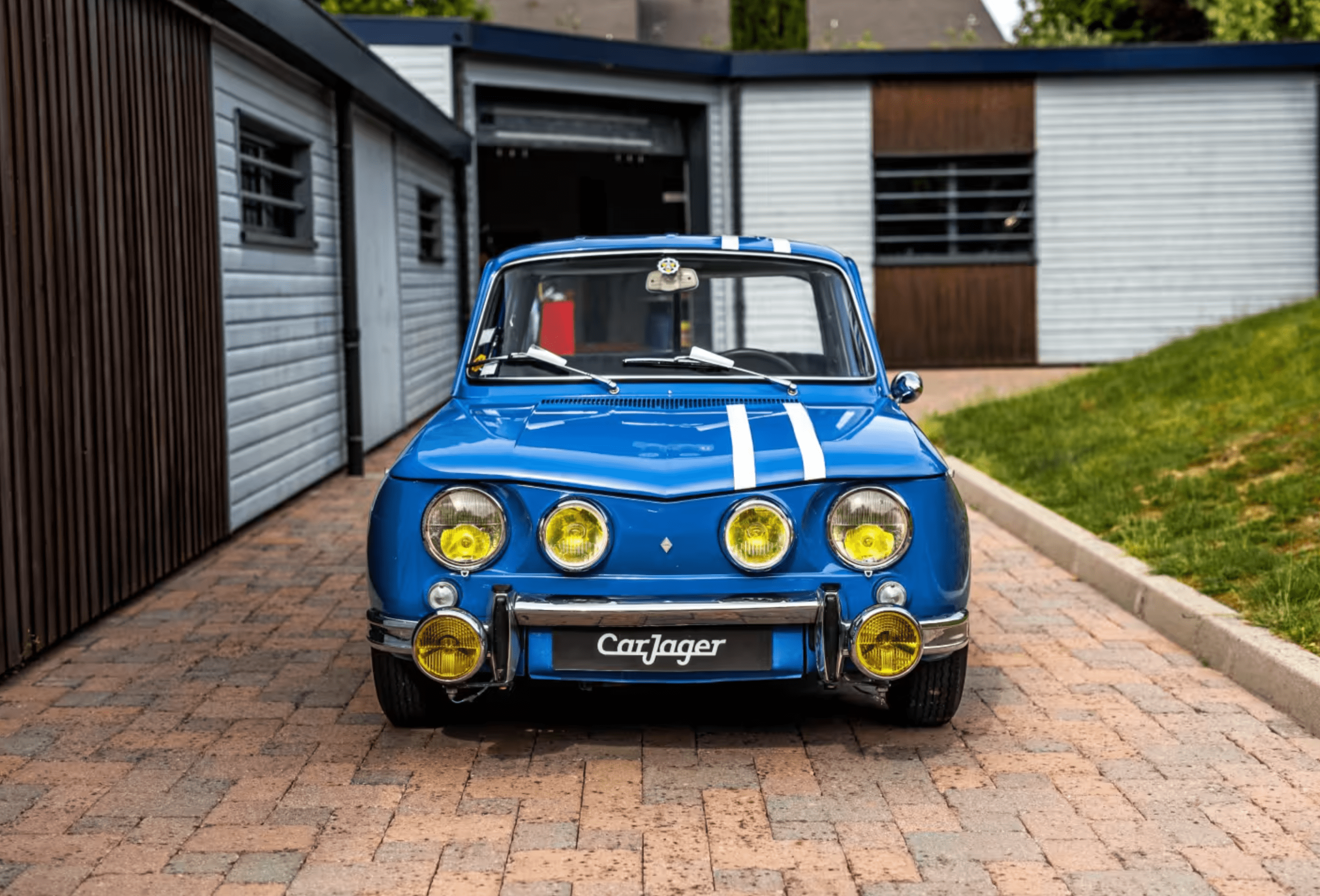 Renault 8 Gordini : une superbe version 1300 à vendre 50 000 € - Les ...