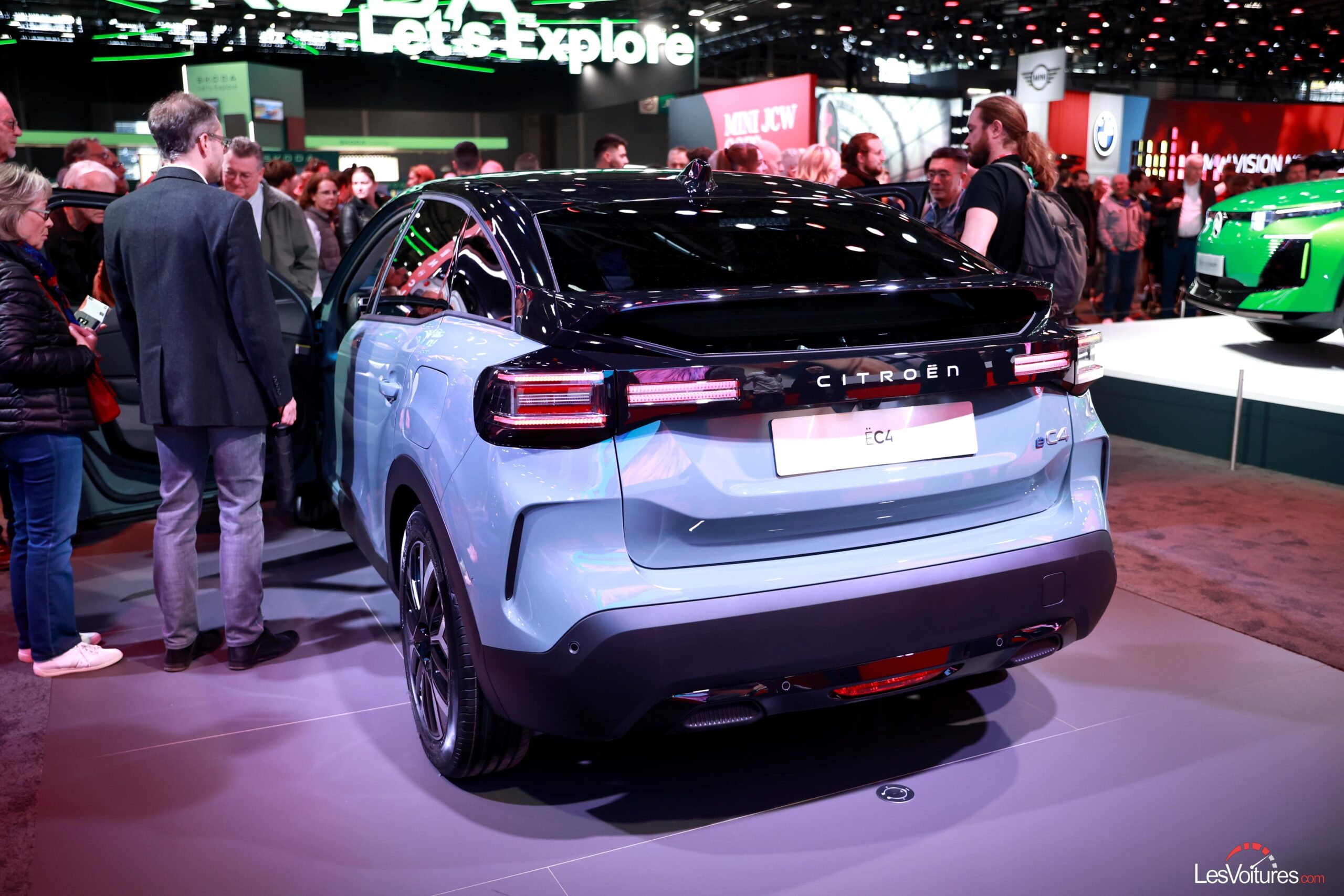 Citroën C4 et C4 X : "liftings" dévoilés au Mondial de L'Auto - Les ...