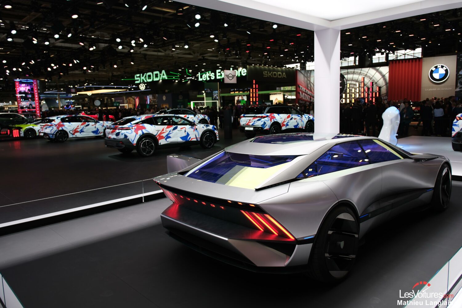 Peugeot Inception Concept : concept-car de rêve du Mondial de L'Auto ...