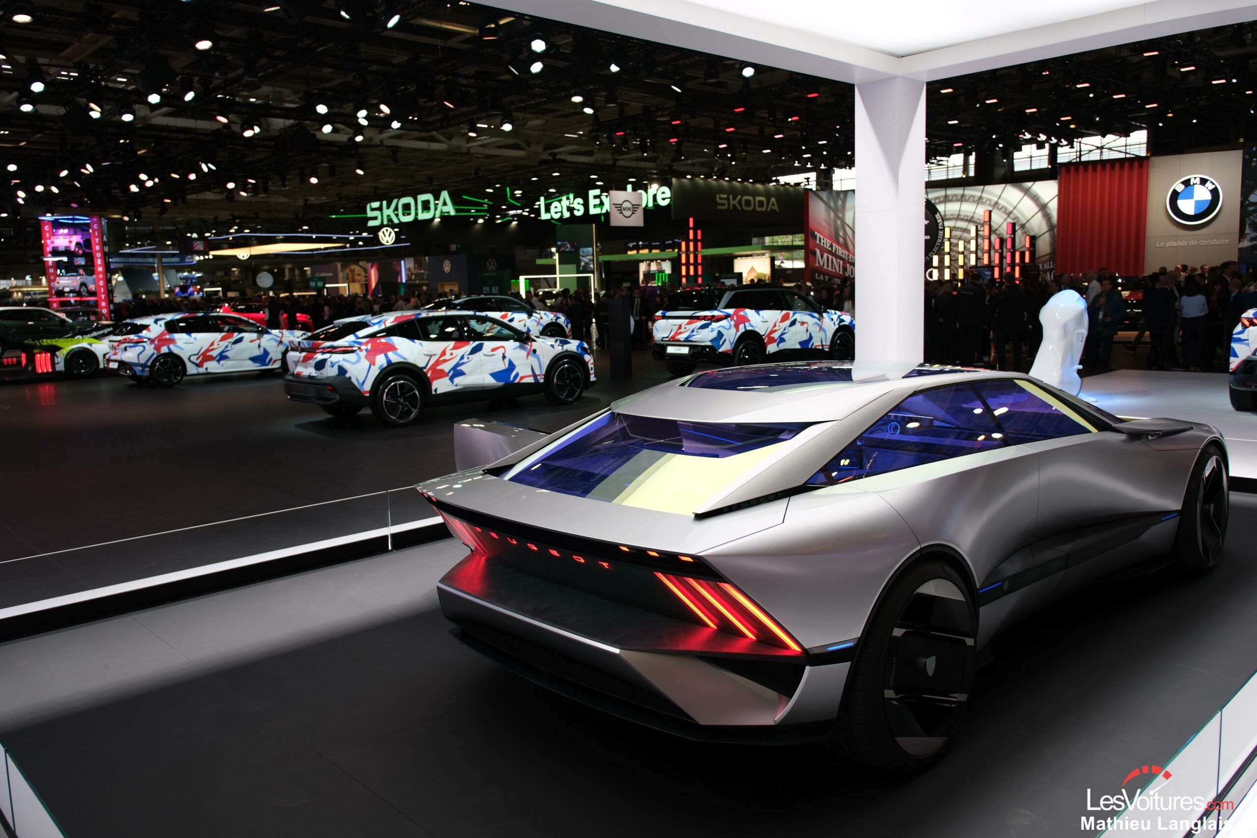 Peugeot Inception Concept : concept-car de rêve du Mondial de L'Auto ...