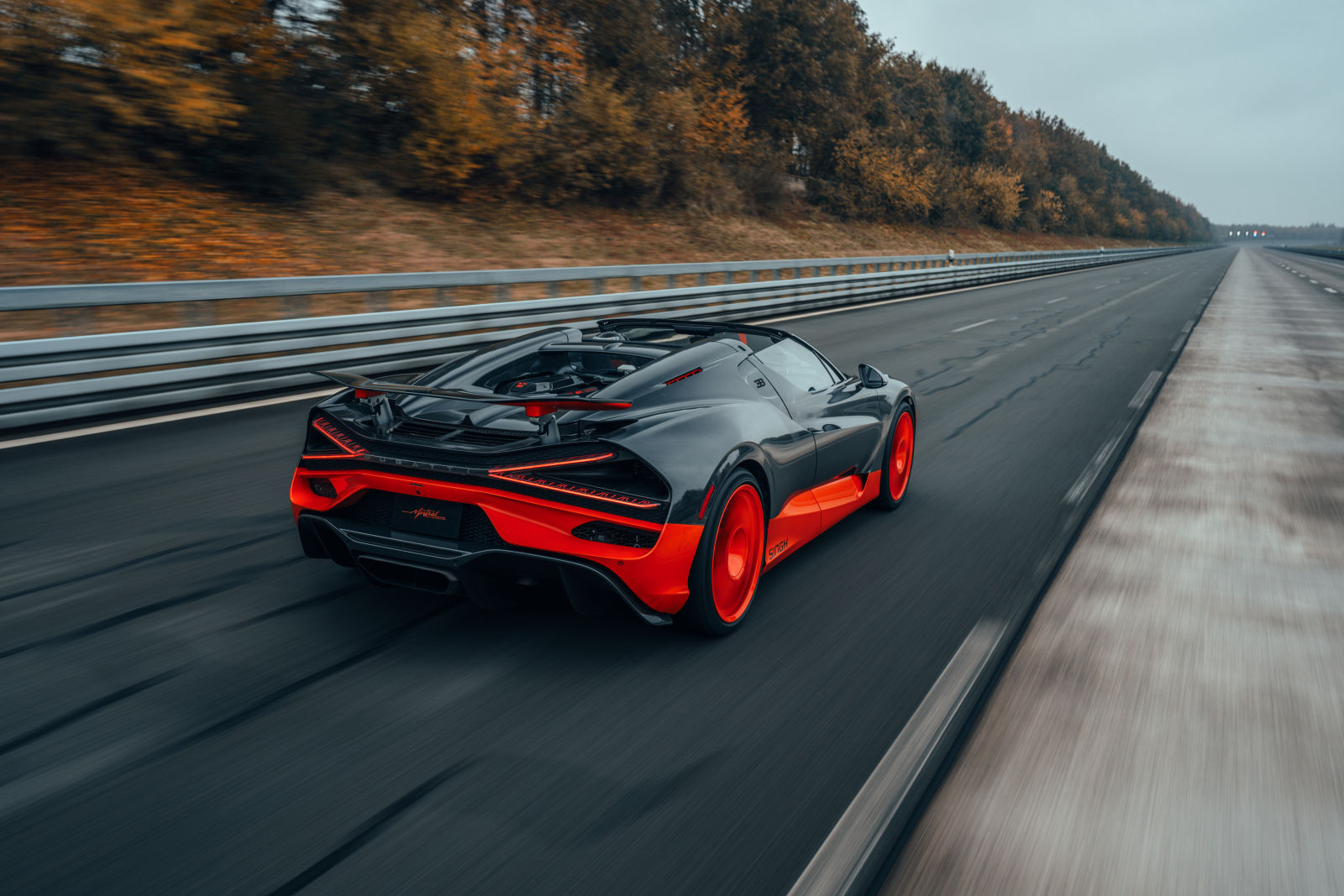 Bugatti W16 Mistral : World Record de vitesse avec 453,91 km/h pour un ...