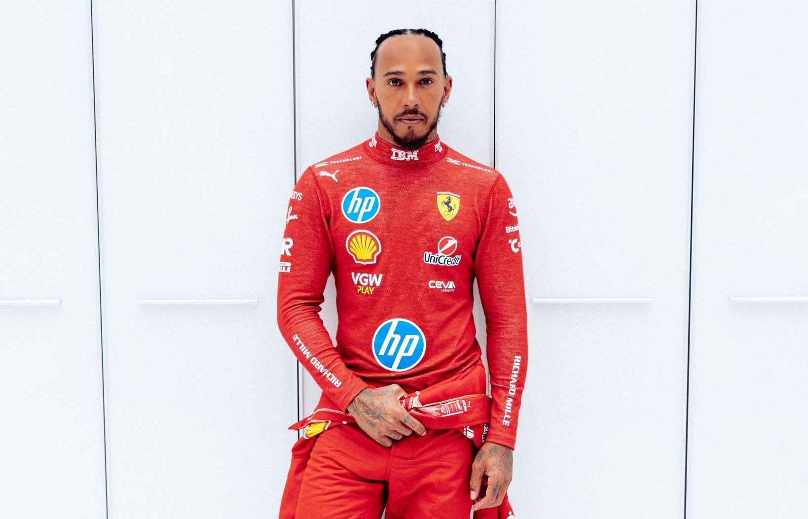 F1 : Lewis Hamilton aux commandes d'une Ferrari pour la première fois ...