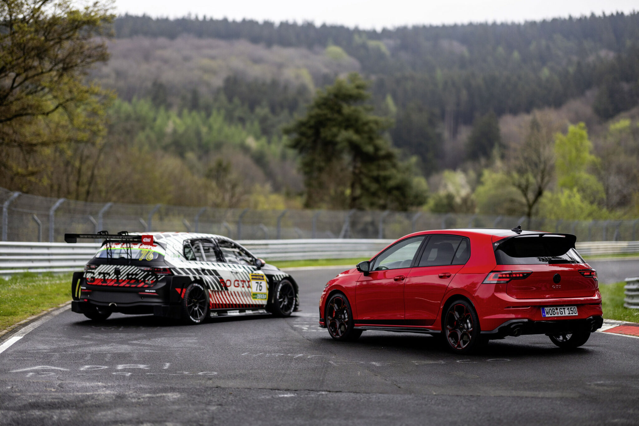 Volkswagen Golf GTI Edition 50 : 325 ch et un record sur le Nürburgring - Les Voitures
