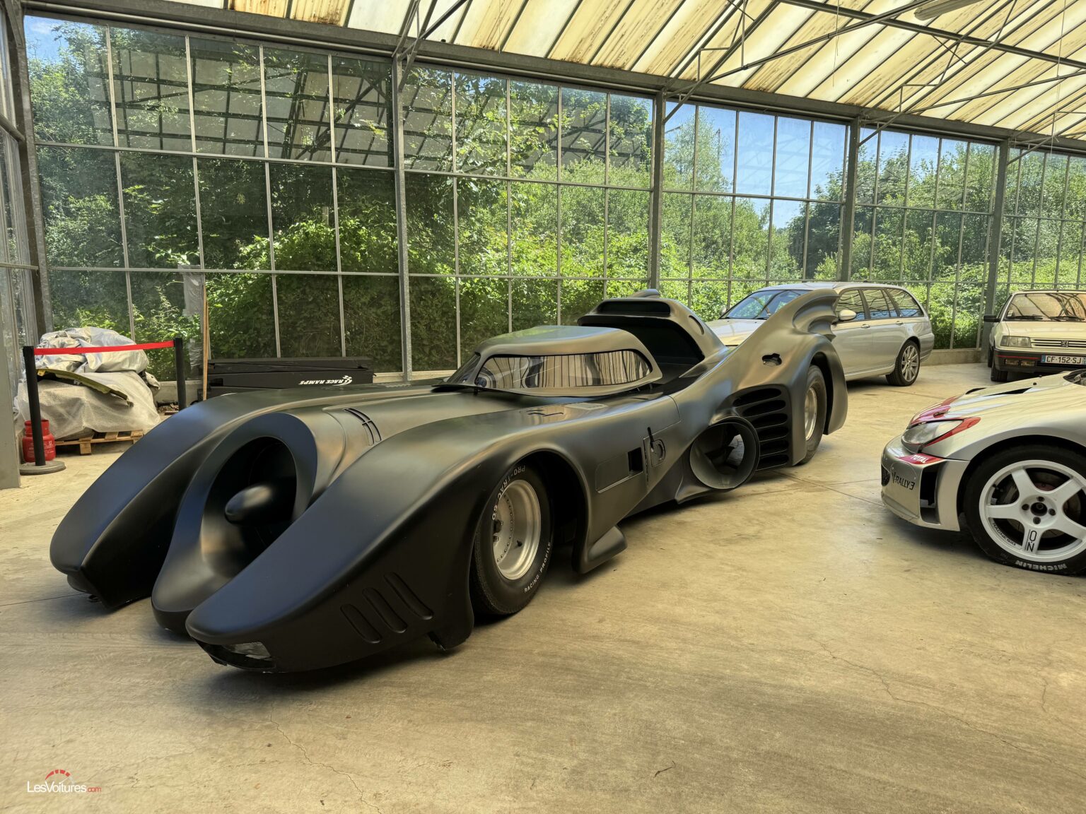 Movie Cars Central : là où les voitures de cinéma deviennent les vraies ...